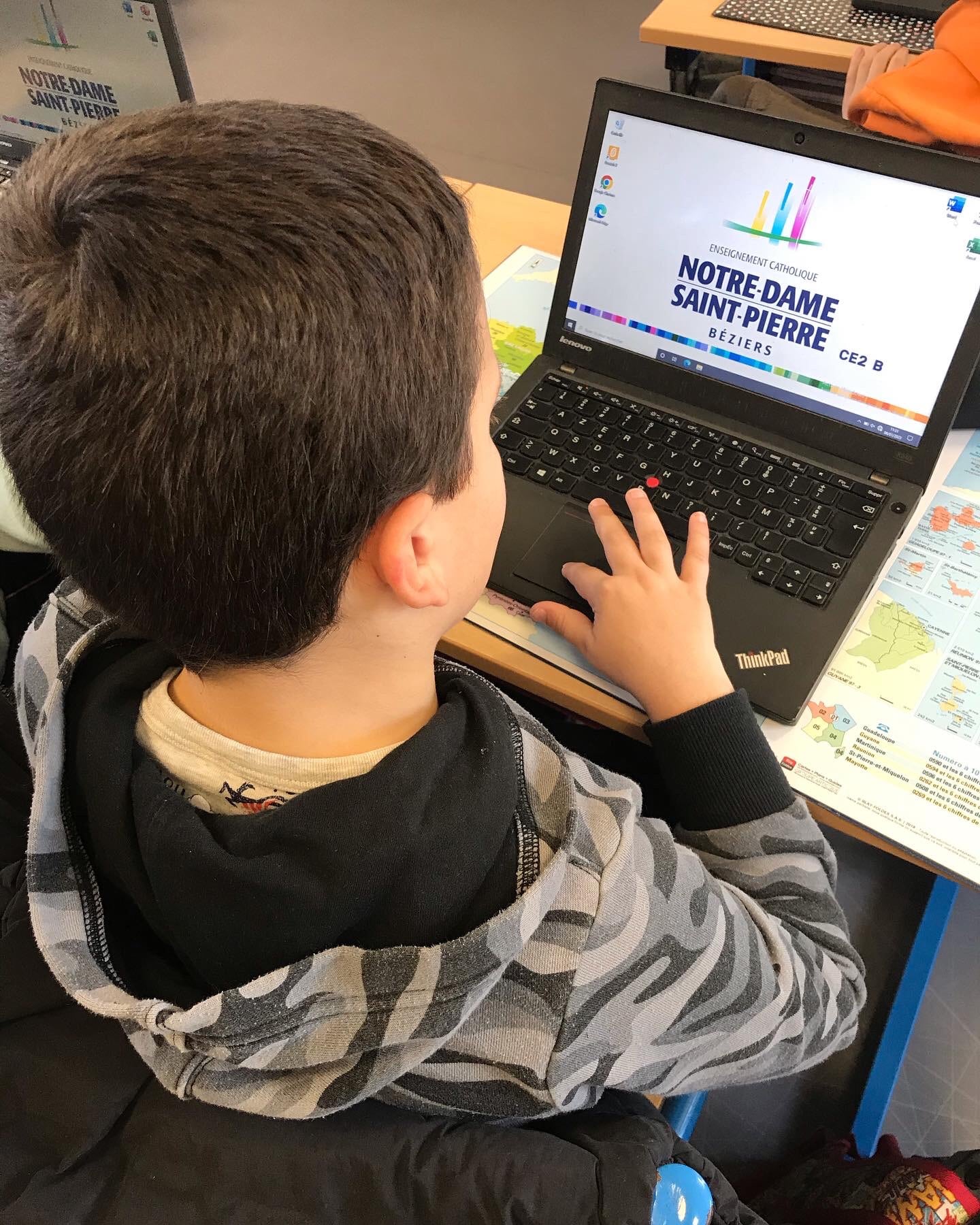 La classe numérique mobile - Ecole privée Notre-Dame Saint-Pierre Béziers